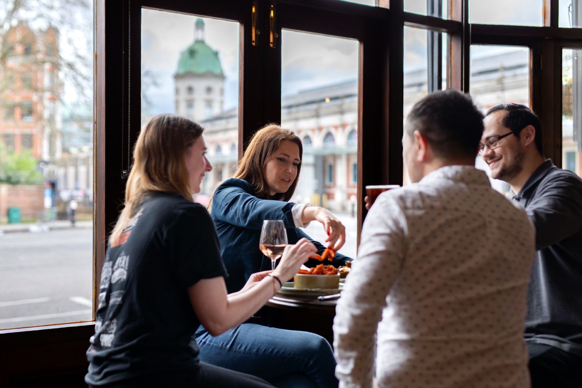 Butchers Hook & Cleaver - Fuller's Pub and Restaurant near Smithfield ...